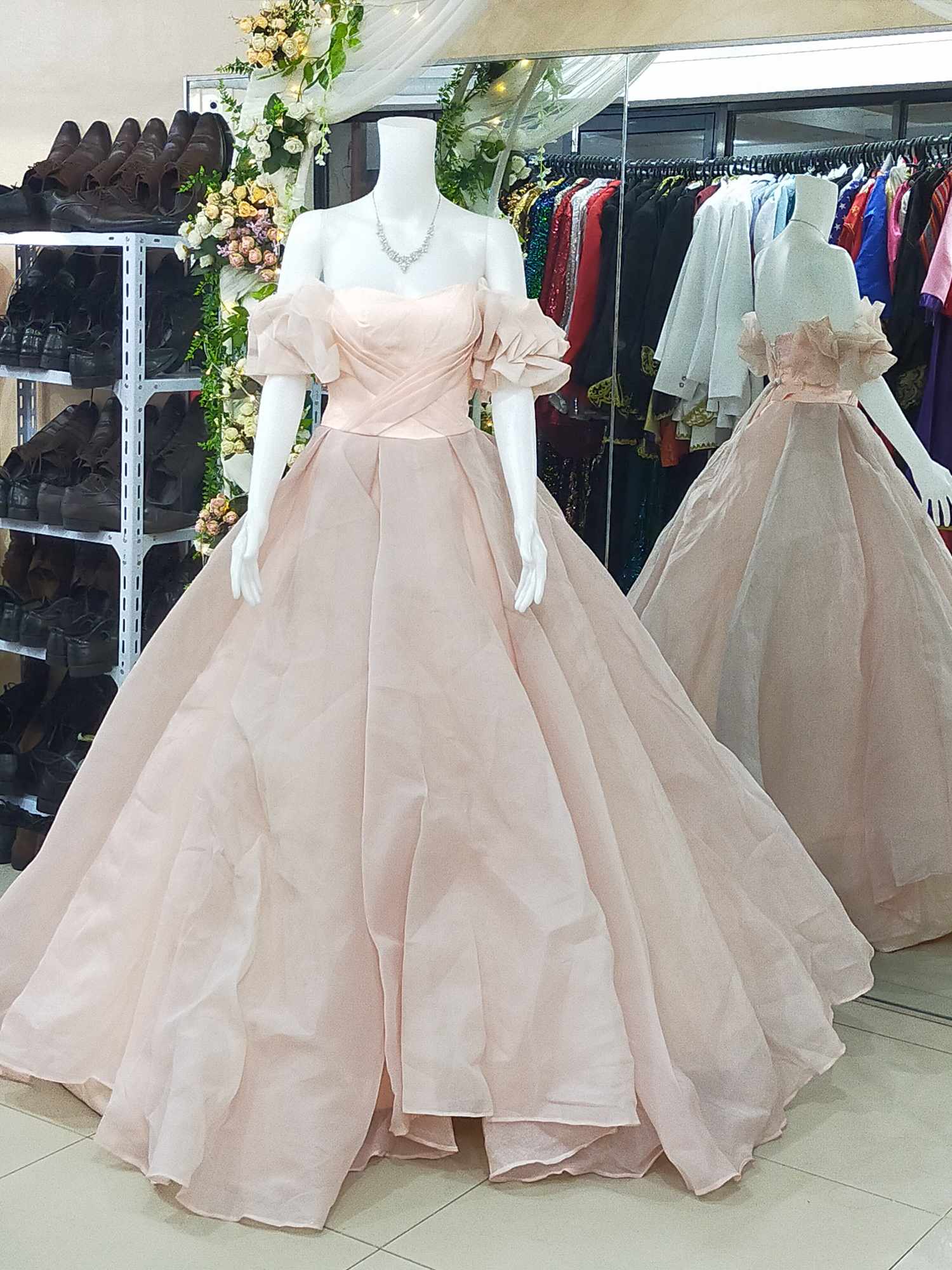 Miss G's Gown Rental & Wedding Boutique